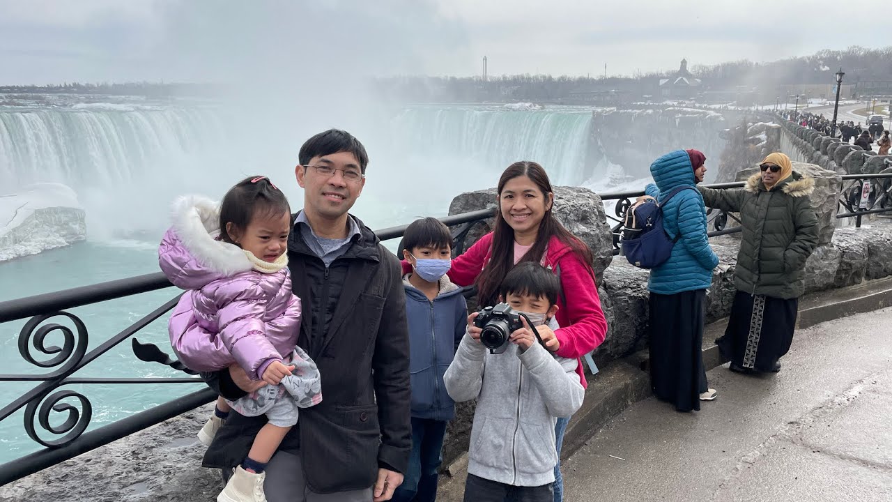 March break @ Niagara Falls - YouTube