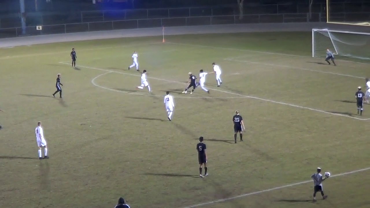 Mariner Tritons Varsity Soccer 18-19 - YouTube