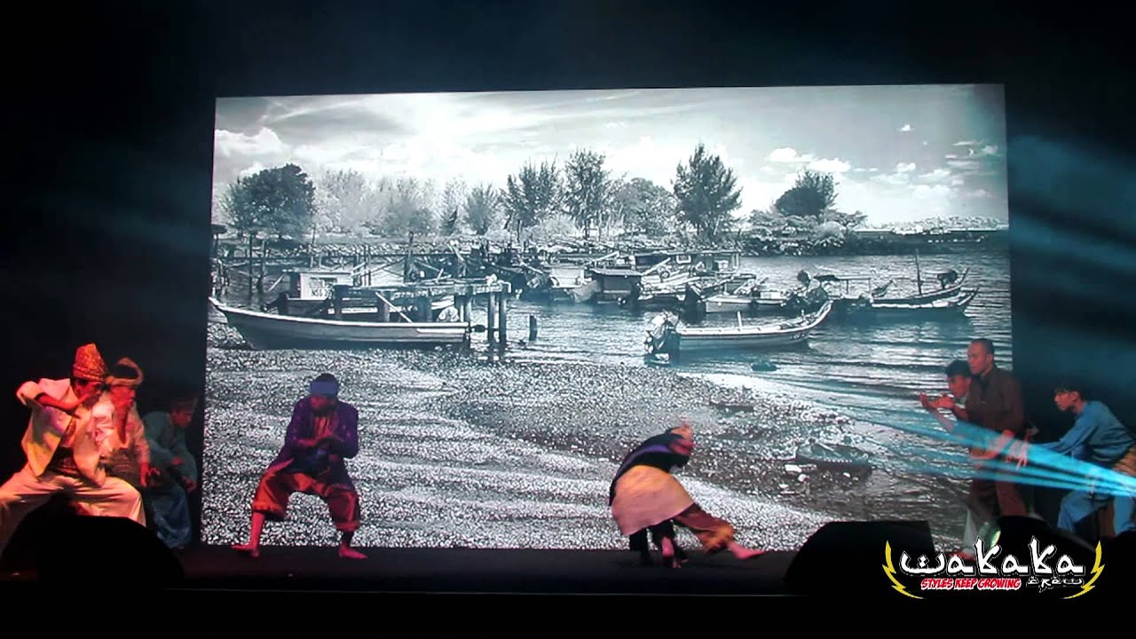 Wakaka Crew Silat Lagenda Celcom Open House 2013 - YouTube