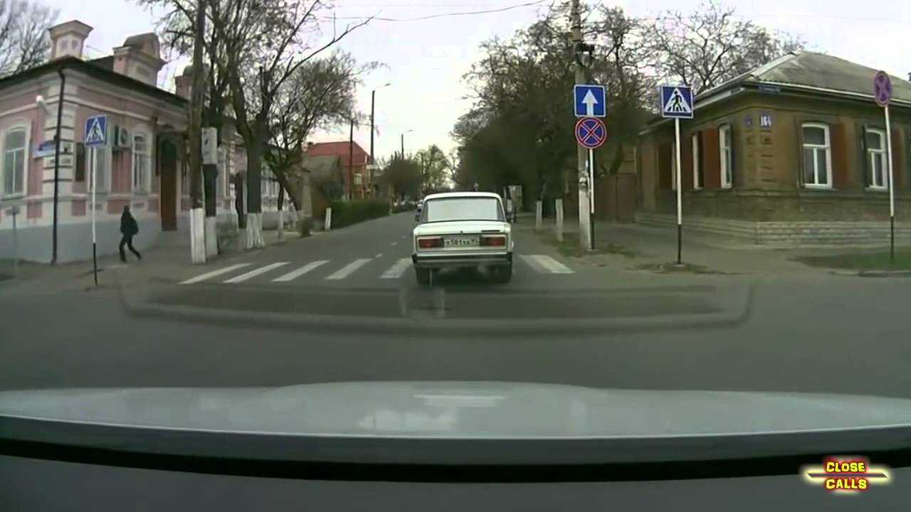 Road Close Calls Compilation part #2 || MonthlyFails - YouTube