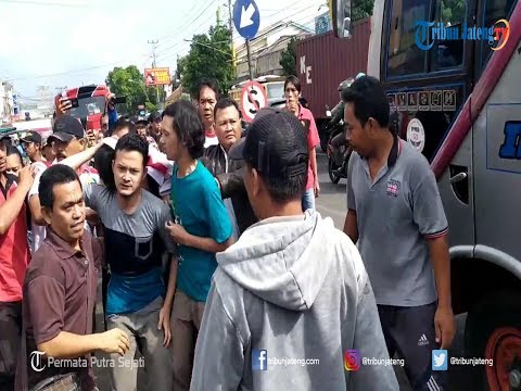Pagar Makan Tanaman, Petugas Keamanan Pasar Kliwon Purwokerto Diarak Warga
