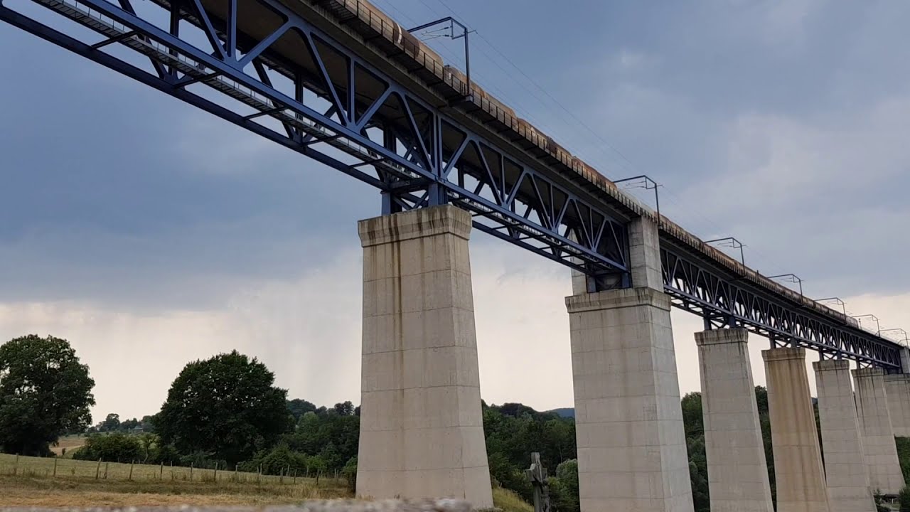 Onder het viaduct van Moresnet - YouTube