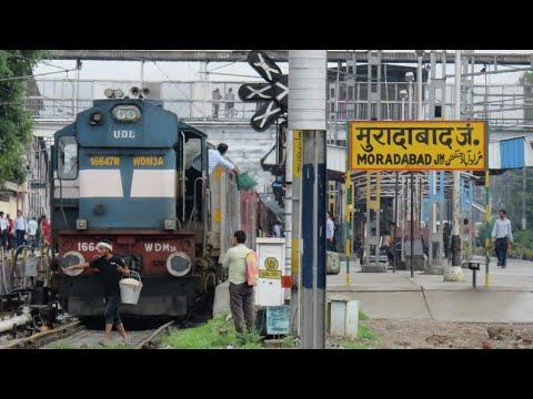 13050 Amritsar Howrah Express arriving at Moradabad Junction Railway ...