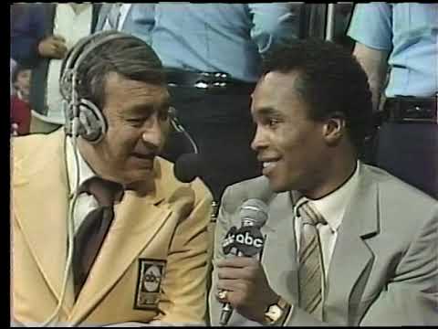 Pipino Cuevas vs Harold Volbrecht - YouTube