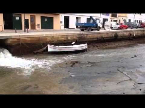 Rissaga Port de Ciutadella 22-4-15 - YouTube