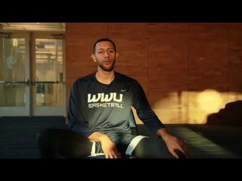 WWU MBB 🏀 Deandre Dickson Interview - YouTube