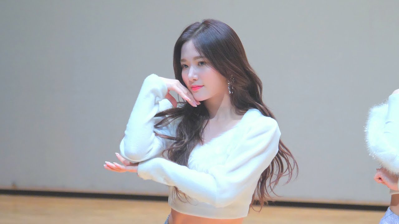 191228 네이처 (NATURE) 채빈 (Chaebin) 아트홀 봄 팬사인회 빙빙 (BING BING) 채빈 직캠(FANCAM ...