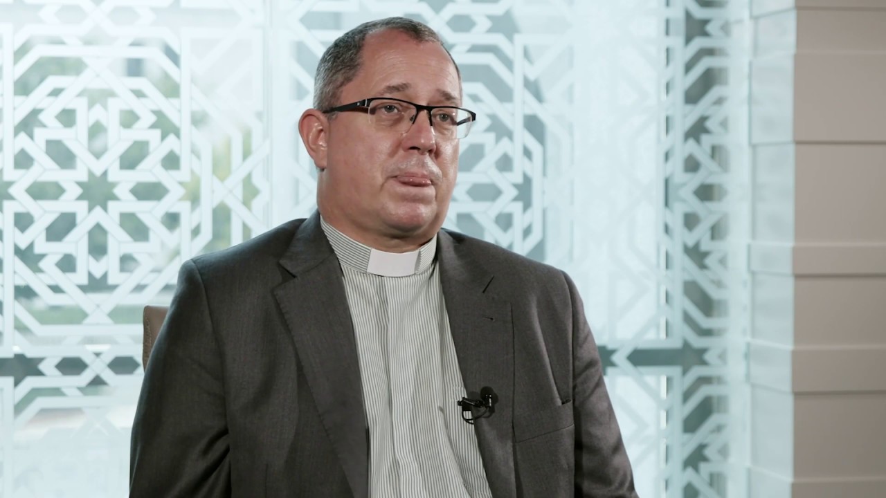 Rev. Andrew Thompson on Religious Freedom in the UAE - YouTube