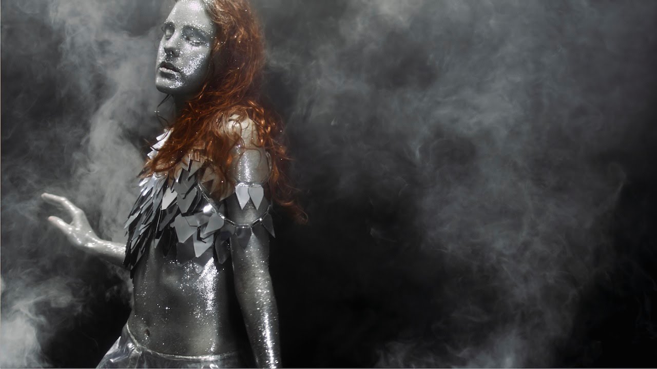 Malvina Meinier - Waverer - YouTube