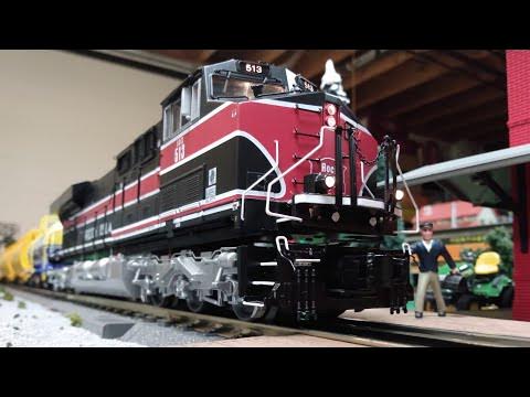 MTH Premier ES44AC #513 - YouTube