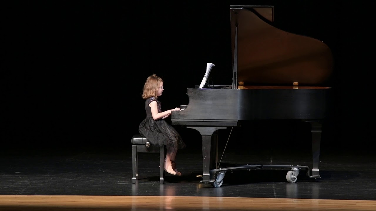 Hannah Winter Recital 2019 - YouTube