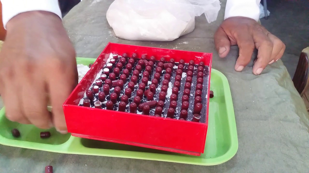 Manual Capsule Filling Matchine - YouTube
