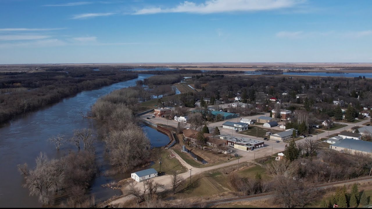 Flood Tour 2023 | Emerson Manitoba | HD Drone Footage - YouTube