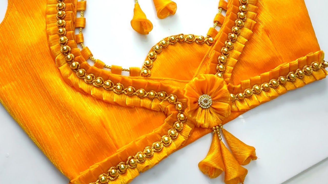 New simple blouse 2024 designs | popular model designer blouse design ...