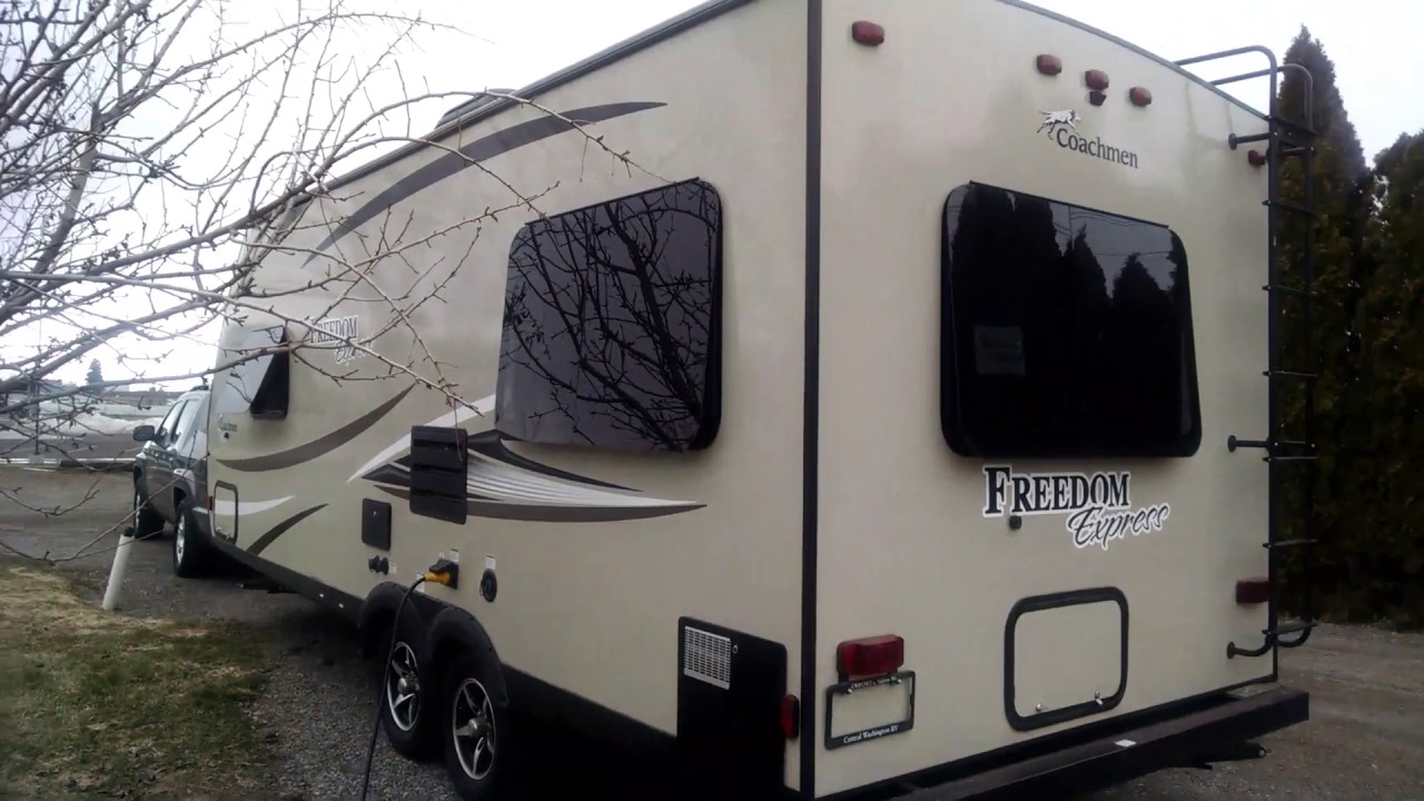 Coachman Freedom Express 204RD 2017 - YouTube