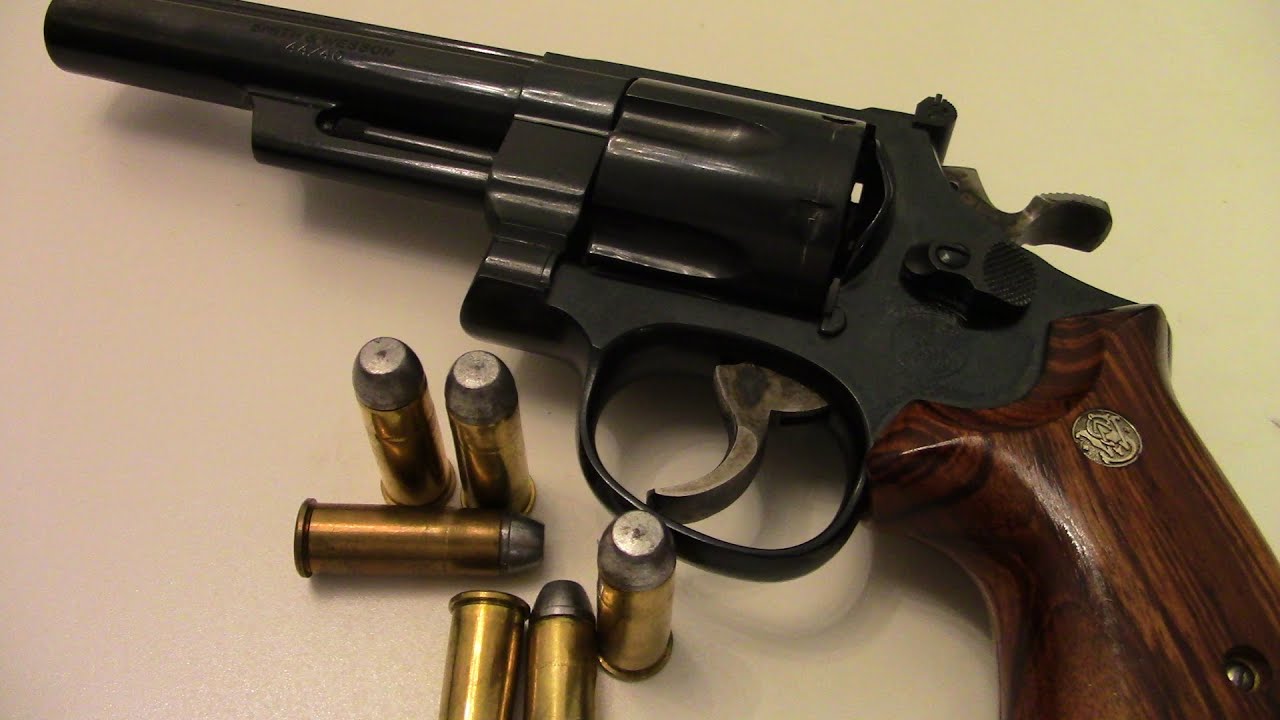 Smith & Wesson 44 40 Revolver - YouTube