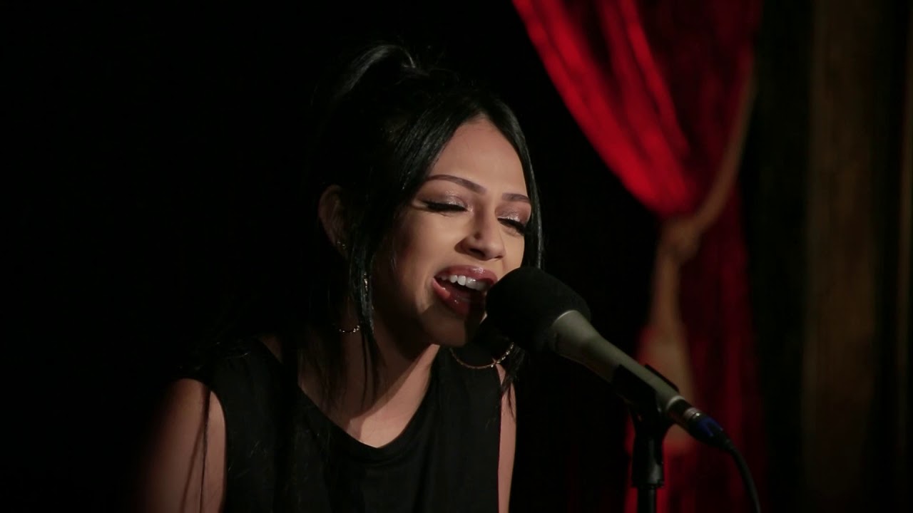 Saleka - Seance - 1/28/2021 - The Cutting Room - New York NY - YouTube