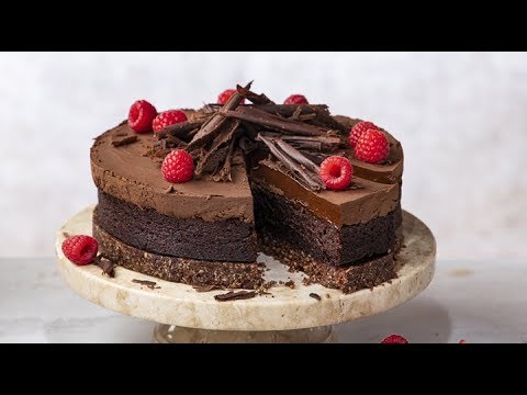 Botswana's Tshego Cakes - YouTube