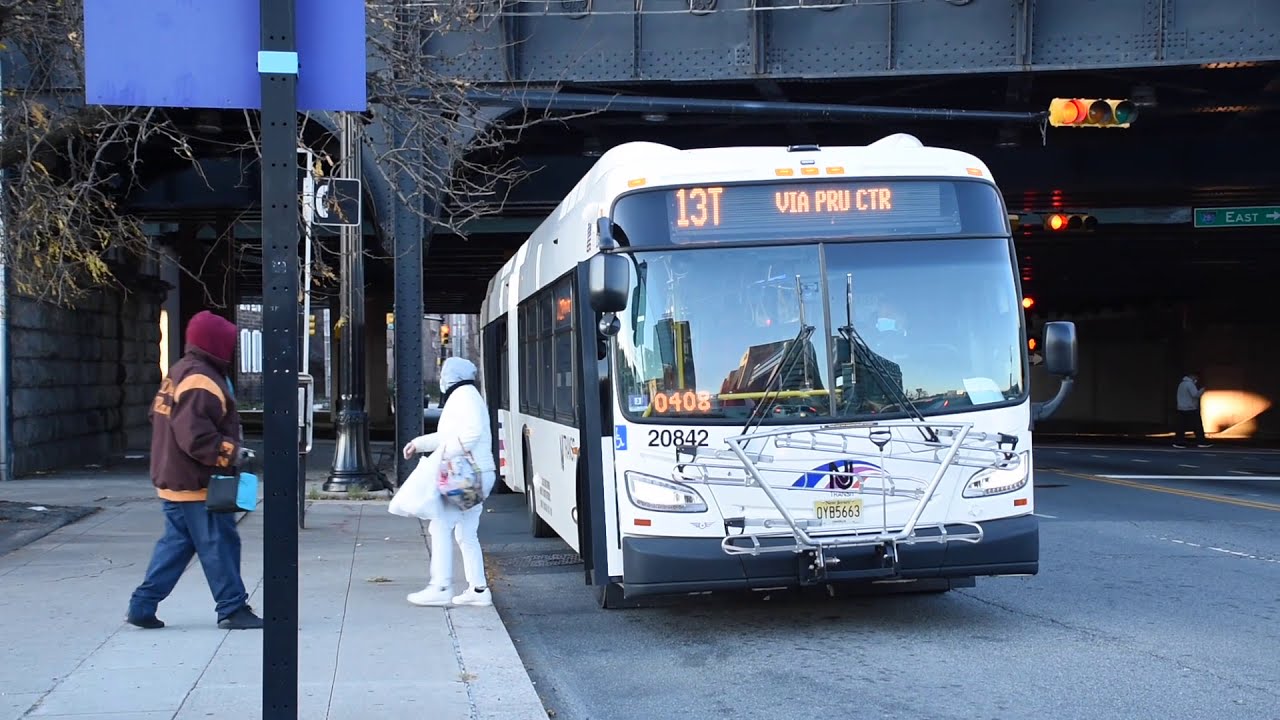 NJT’s 2020 New Flyer XD60’s on the 13 @ Newark Broad - YouTube