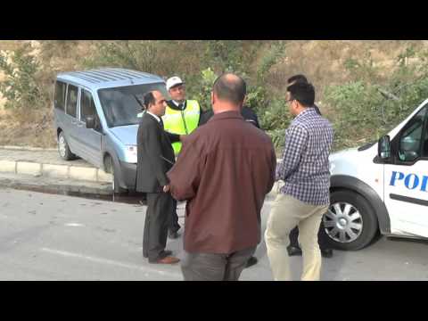 Niğde'de Polis Ekipleri Kaza Yaptı; 2 Yaralı