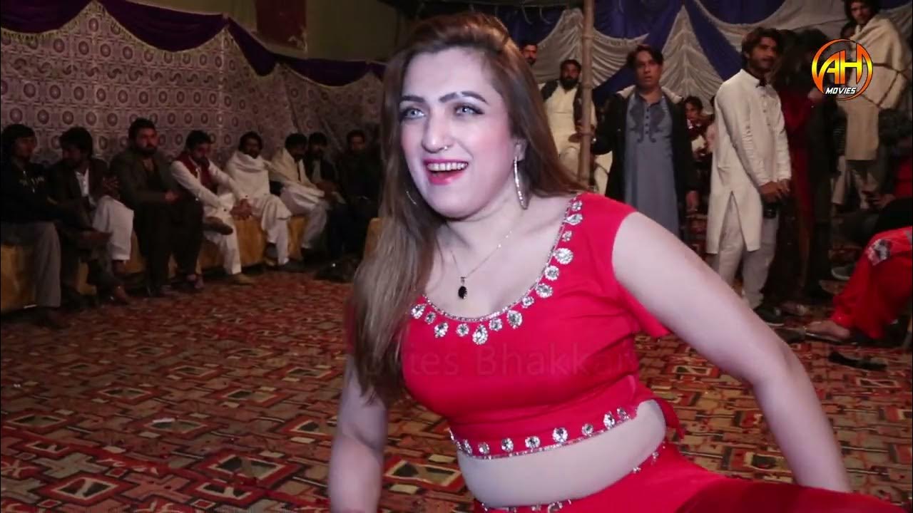 New Dance Performance 2024 || Madam Shanza || Mujramasti - YouTube