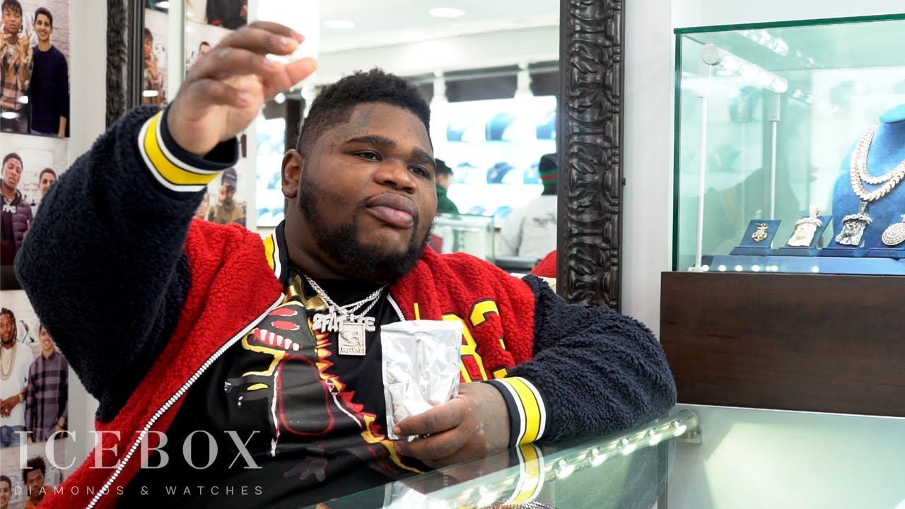 FATBOY SSE Talks About His New Custom Pendant From ICEBOX!!! - YouTube