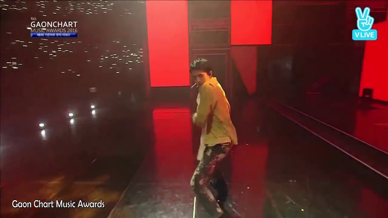 EXO Fans Amazing Fanchant Compilation - YouTube