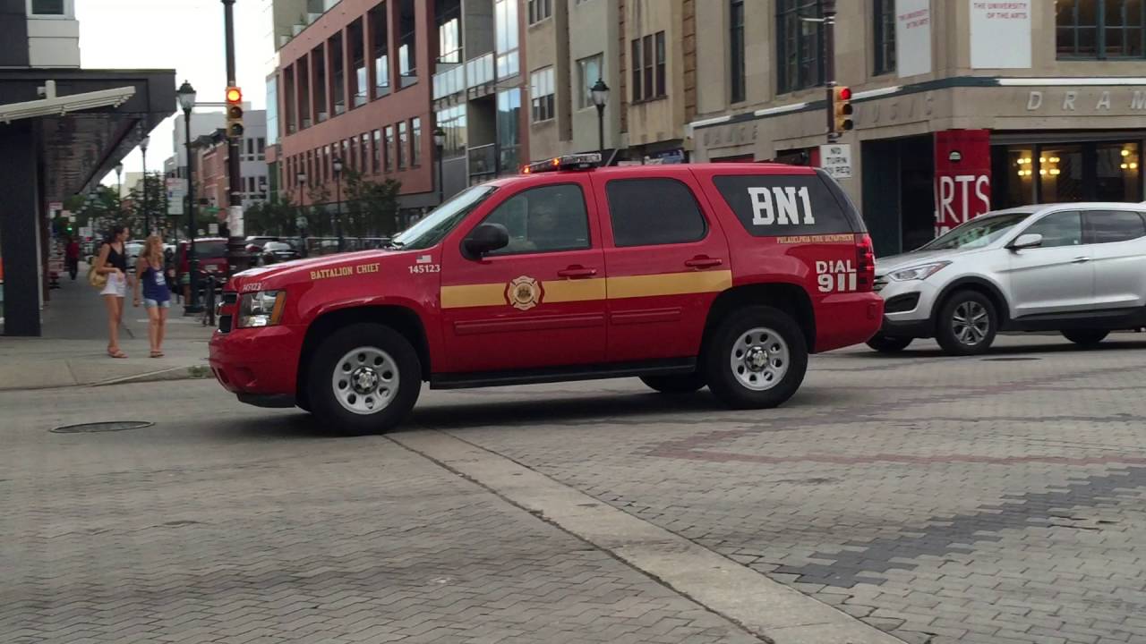 PHILADELPHIA FIRE DEPARTMENT BATTALION CHIEF 1 RESPONDING ON BROAD ST ...
