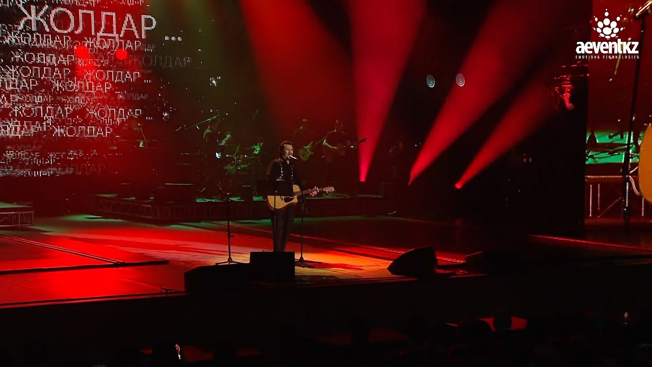 Жұбаныш Жексенұлы & JAJA Band - Мен туралы ойладың ба? | LIVE Астана ...