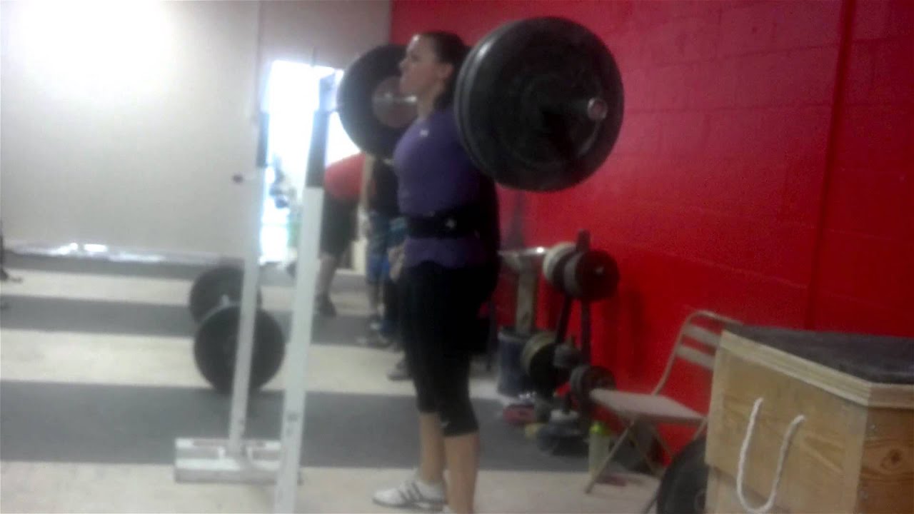 Megan Hill back squats 80 kg/176 lb for 8 - YouTube