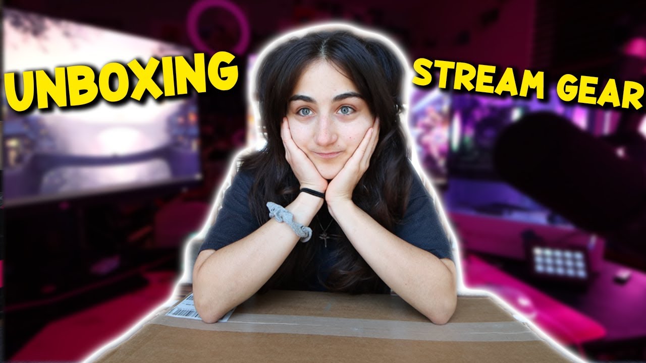 Ludawissy Unboxes New Stream Equipment! (GoXLR, Shure Mic SM7B) - YouTube