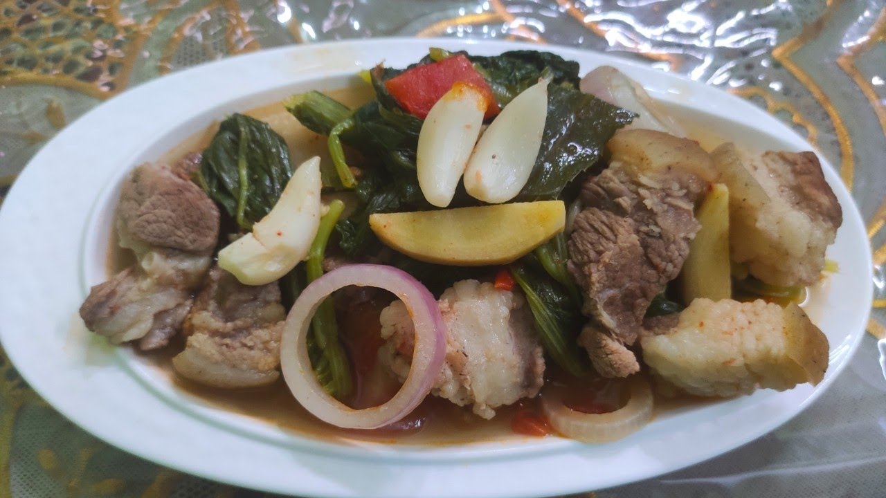 Boiled Pork Recipe with Lai xaak || Sweety Deori Kitchen - YouTube