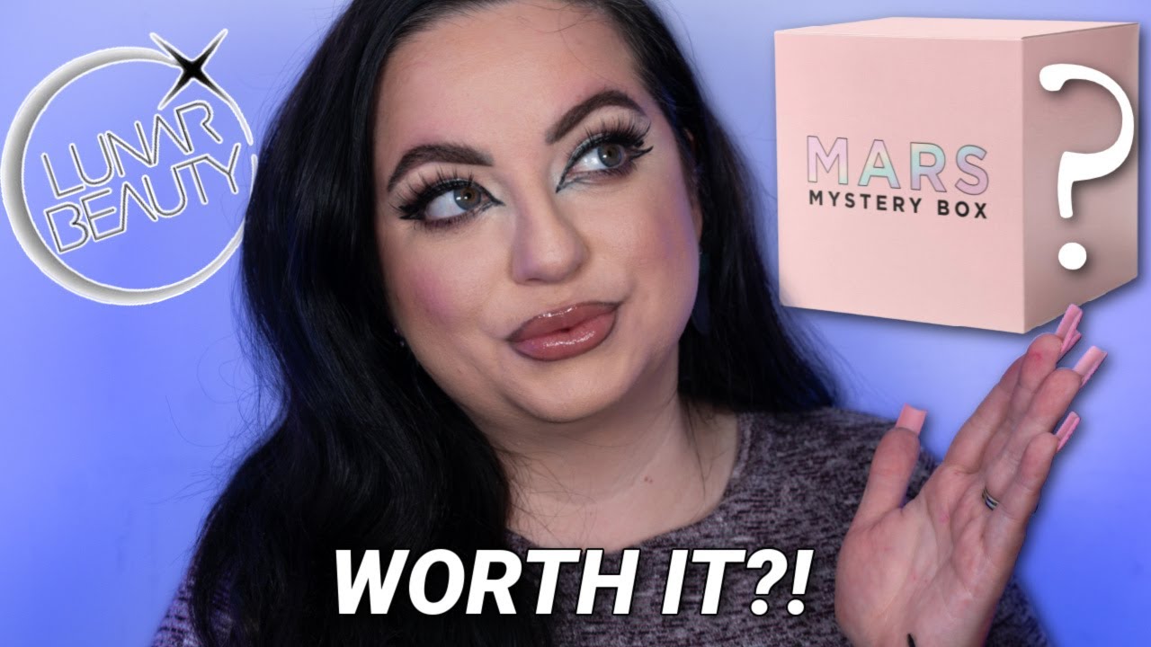 LUNAR BEAUTY MARS MYSTERY BOX UNBOXING & TRY ON! - YouTube