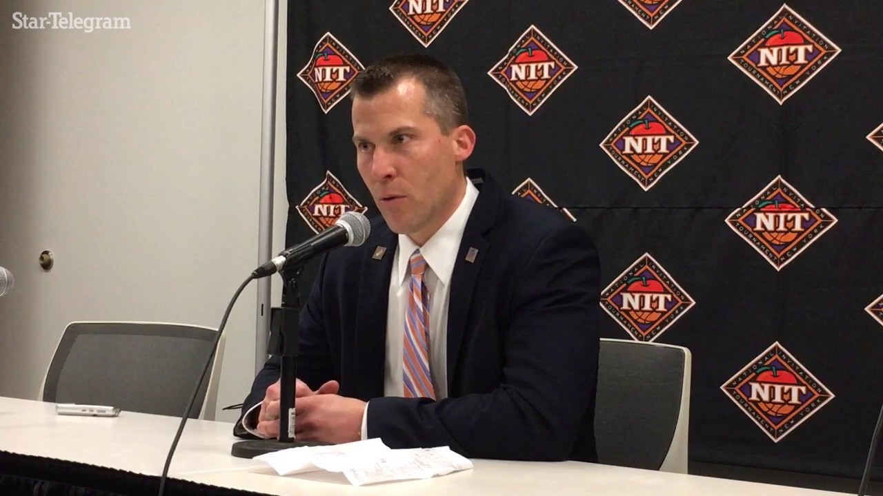 UTA coach Scott Cross on his Mavericks peaking in NIT play - YouTube