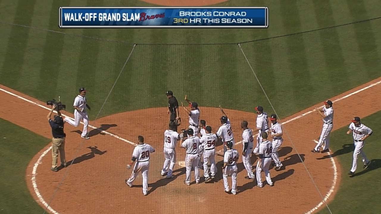 Conrad's slam gives Braves walk-off win - YouTube