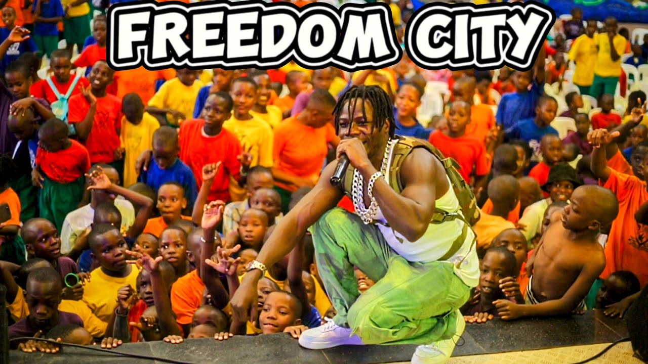 Alien skin put A vibe in A Primary school Party at Freedom City - YouTube