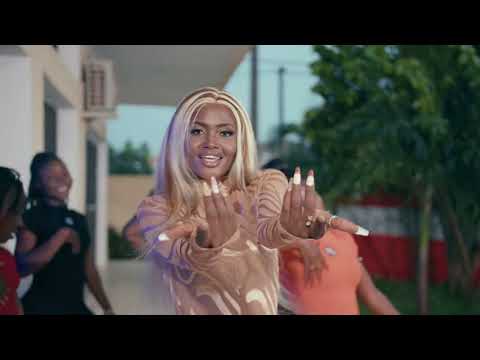 Queenzy - A la vie à la muerte (Clip Officiel)