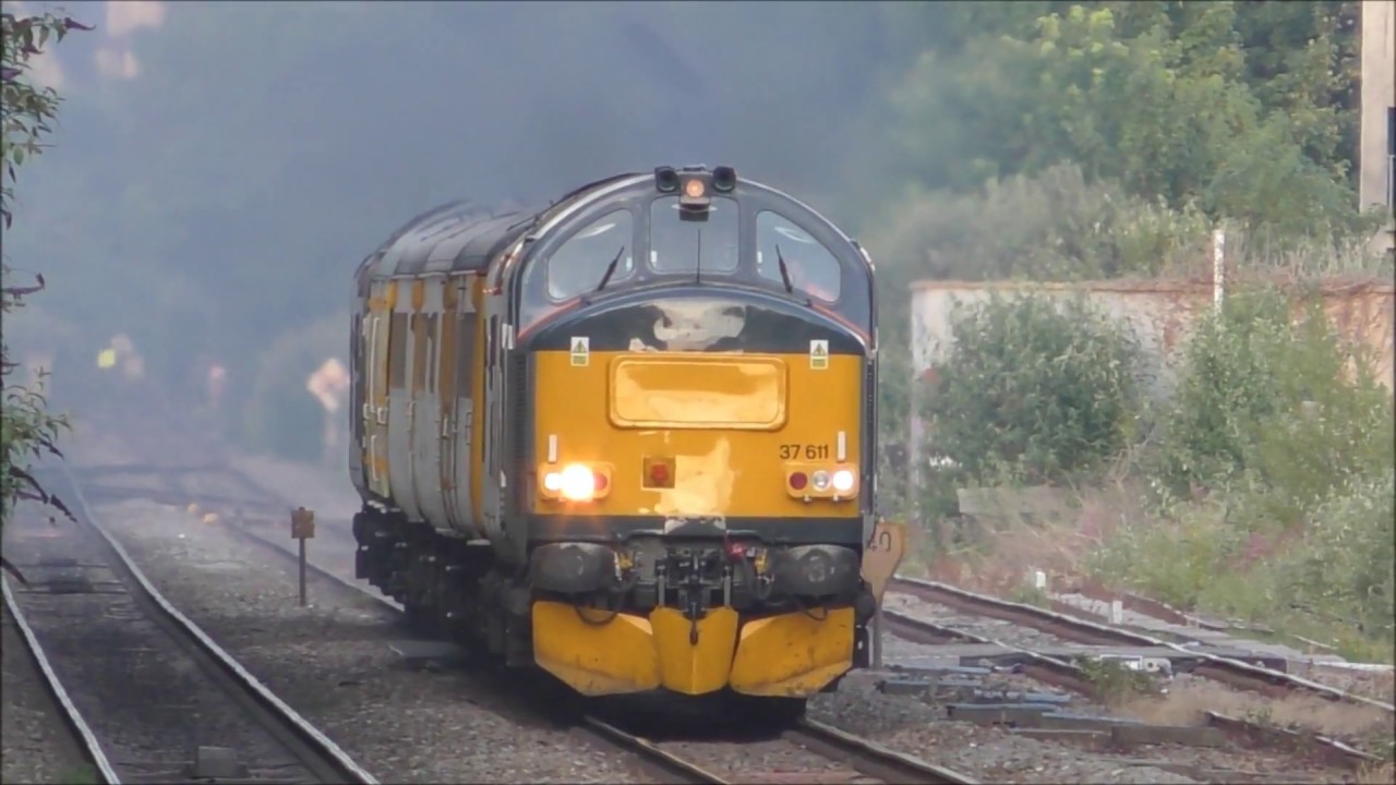 The English Electric class 37: The Versatile Diesel - YouTube