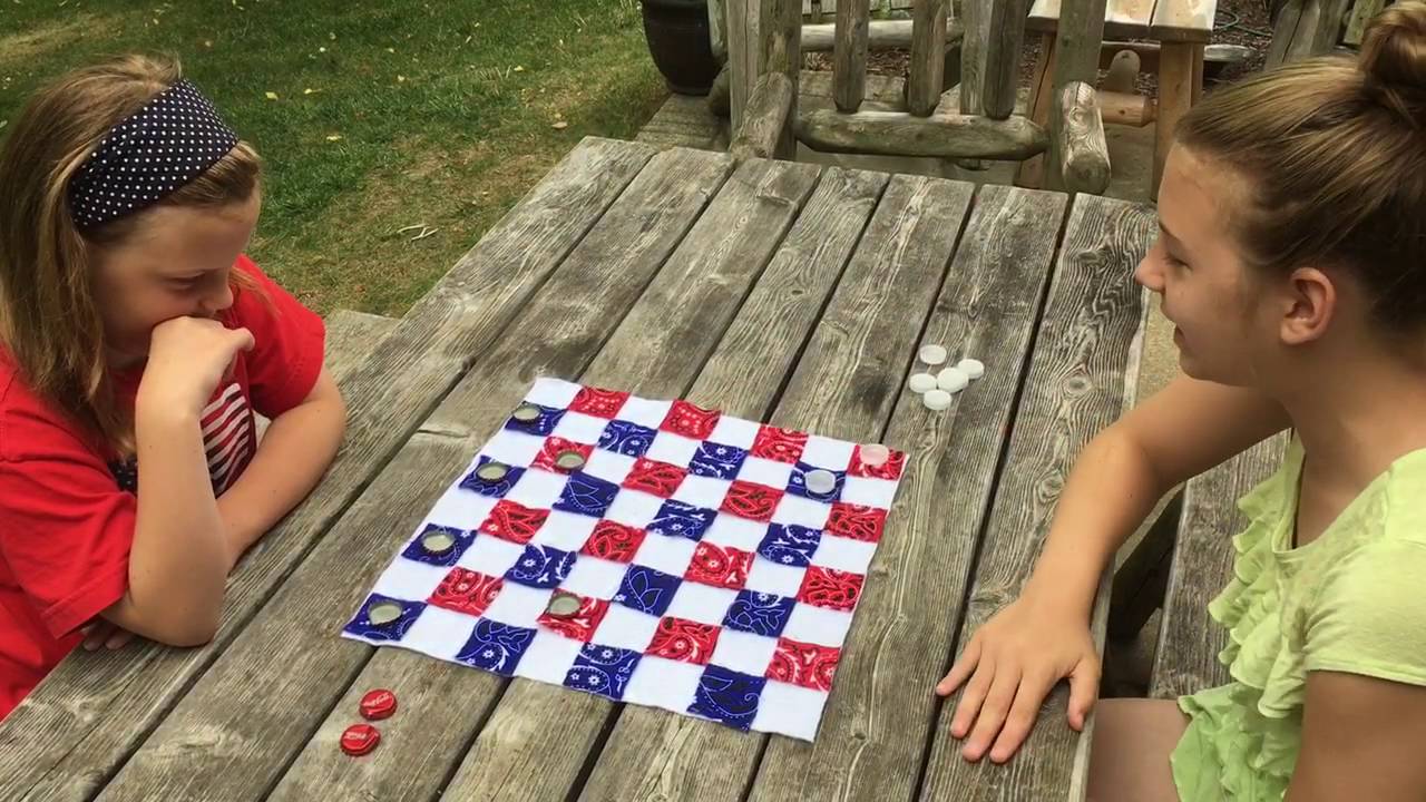 DIY "No Sew" Checker Board Game for Kids and Family - YouTube