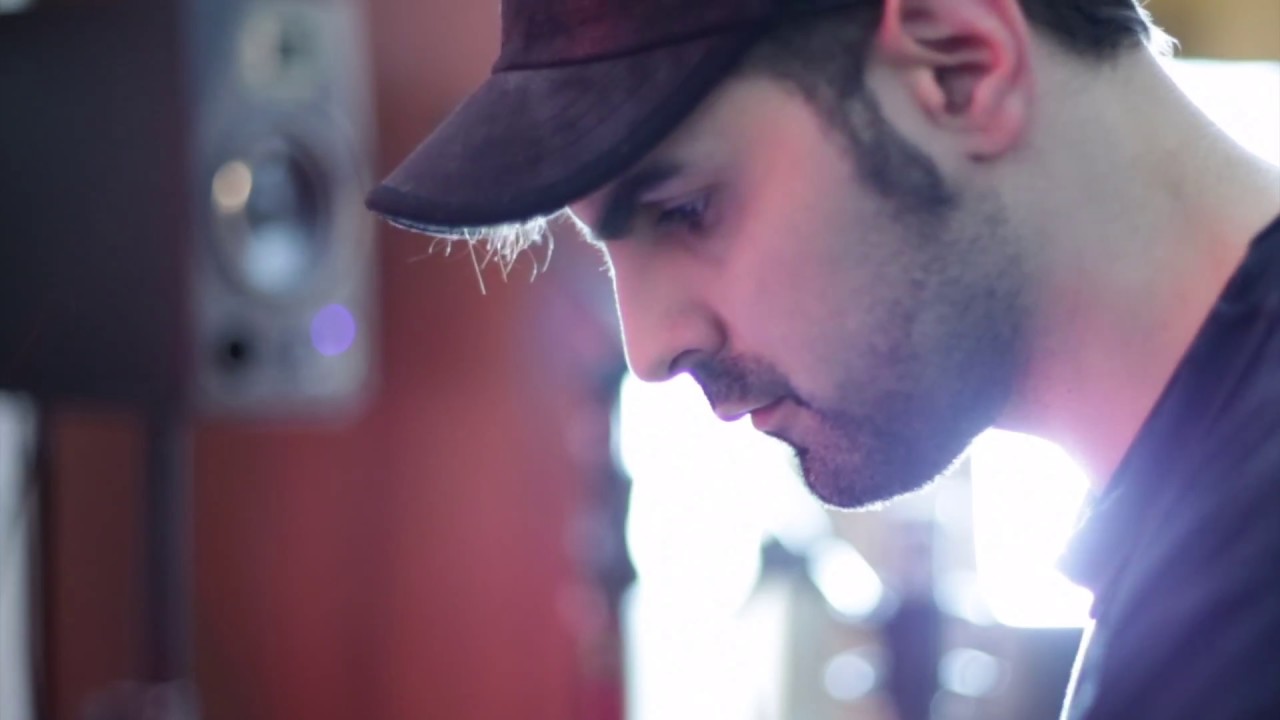 PIETRO LOCONTE - "Charade" - YouTube