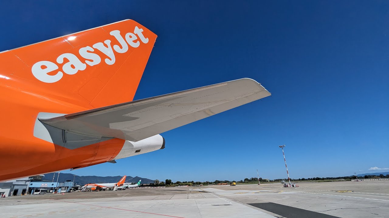 EasyJet Airbus A320 Takeoff from Pisa Airport (PSA), Italy - YouTube