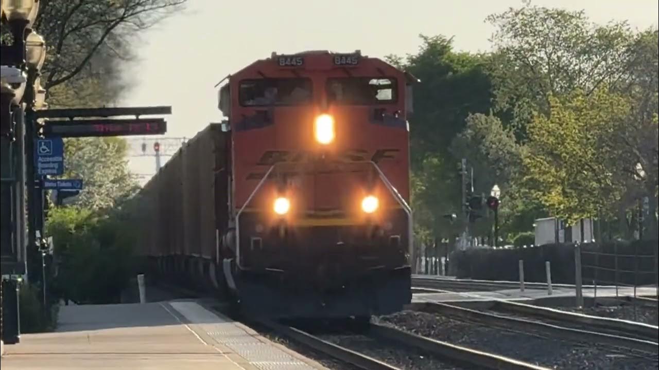 Amtrak Illinois Zephyr #383 Meets An Eastbound BNSF Coal Train At LaGrange Road On 4/21/24 - YouTube
