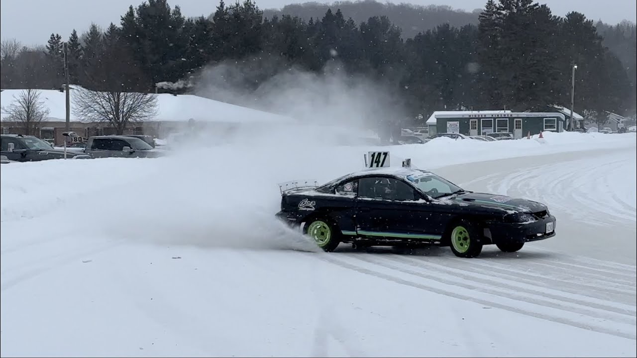 What is ice racing? - YouTube