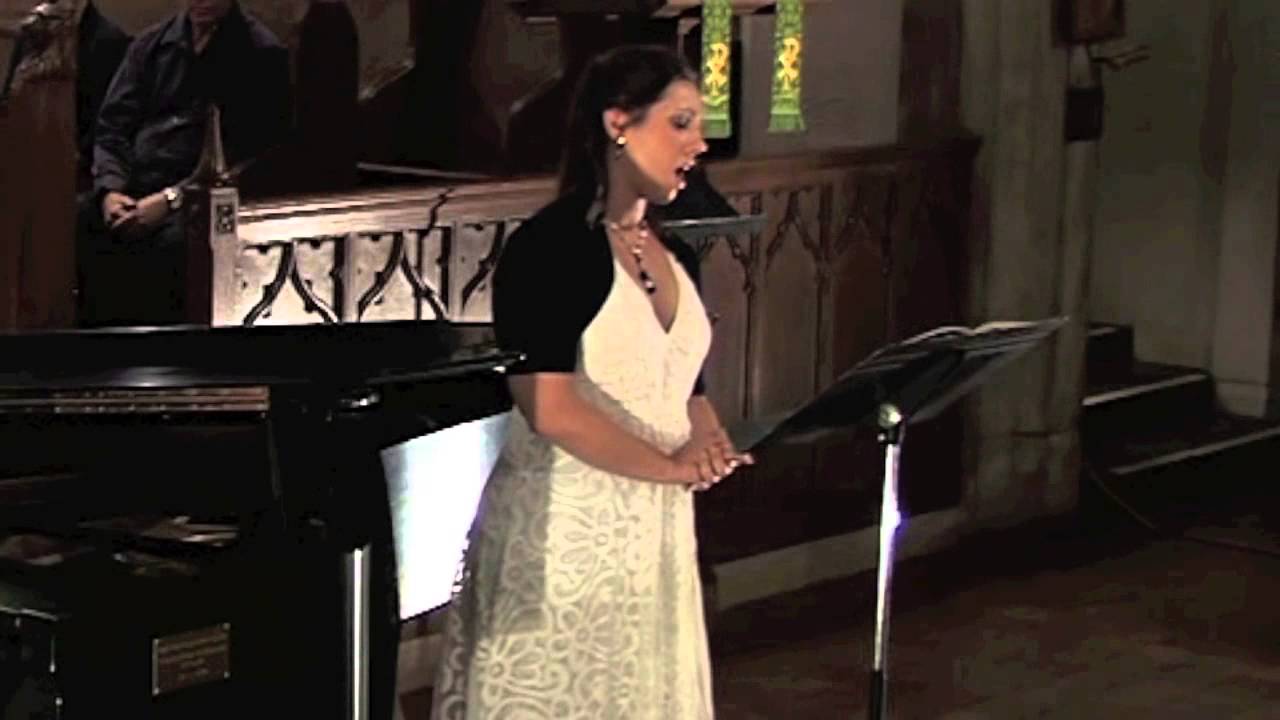 Benjamin Britten "Nocturne" (Pisturino / Grysperre) - YouTube