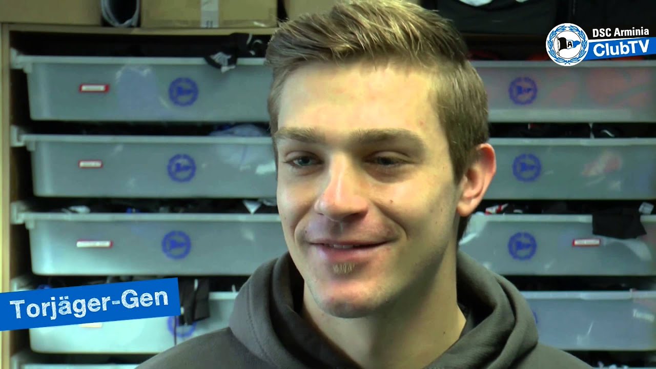 Anlauf extended.. Tom Schütz vor Unterhaching - YouTube