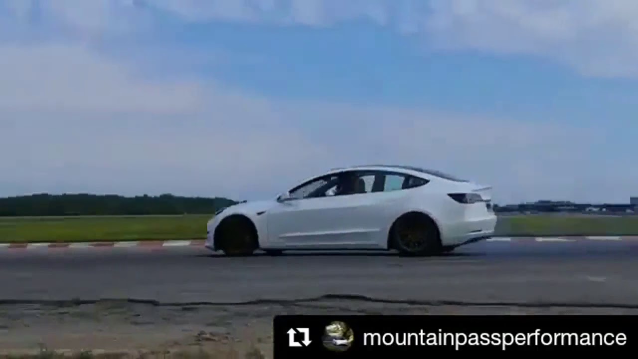 Tesla Model 3 - Racing Competition - YouTube