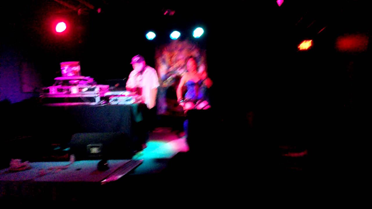 Mr. Wilsawn @ Full Moon Extravaganza: Pisces Moon - YouTube