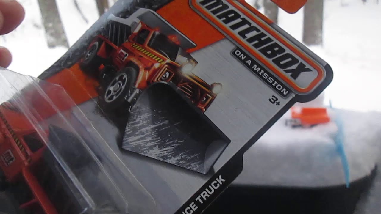 Unboxing a Matchbox Highway Maintenance TOY Truck for Review - Plowing ...