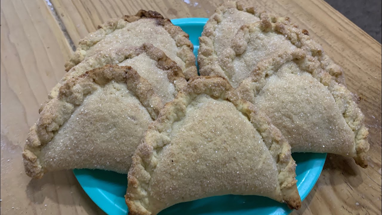 JAIBAS empanadas de masa quebrada rellenas de queso y mermelada // el ...