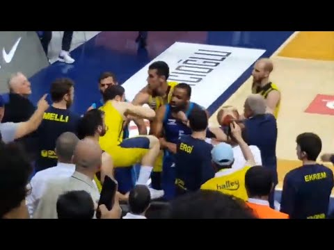Nikola Kalinic , Gabriel'i ağlatıyor! Müthiş bir kavga!